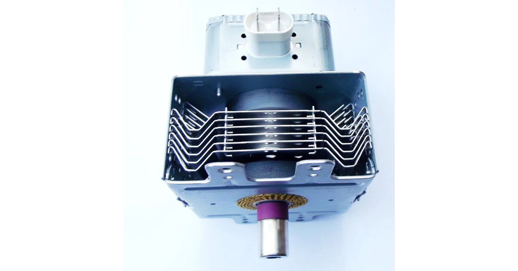 2M240H(P) MAGNETRON - Whirlpool - Háztartási alkatrészek